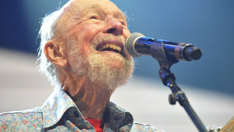 Clip: Remembering Activist and Folk Singer Pete Seeger | BillMoyers.com