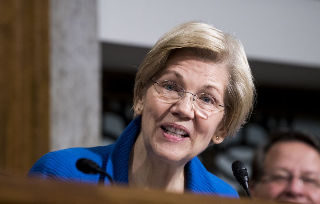 Carl's Jr. Employees Tell Sen. Warren About Working for Trump's Labor ...